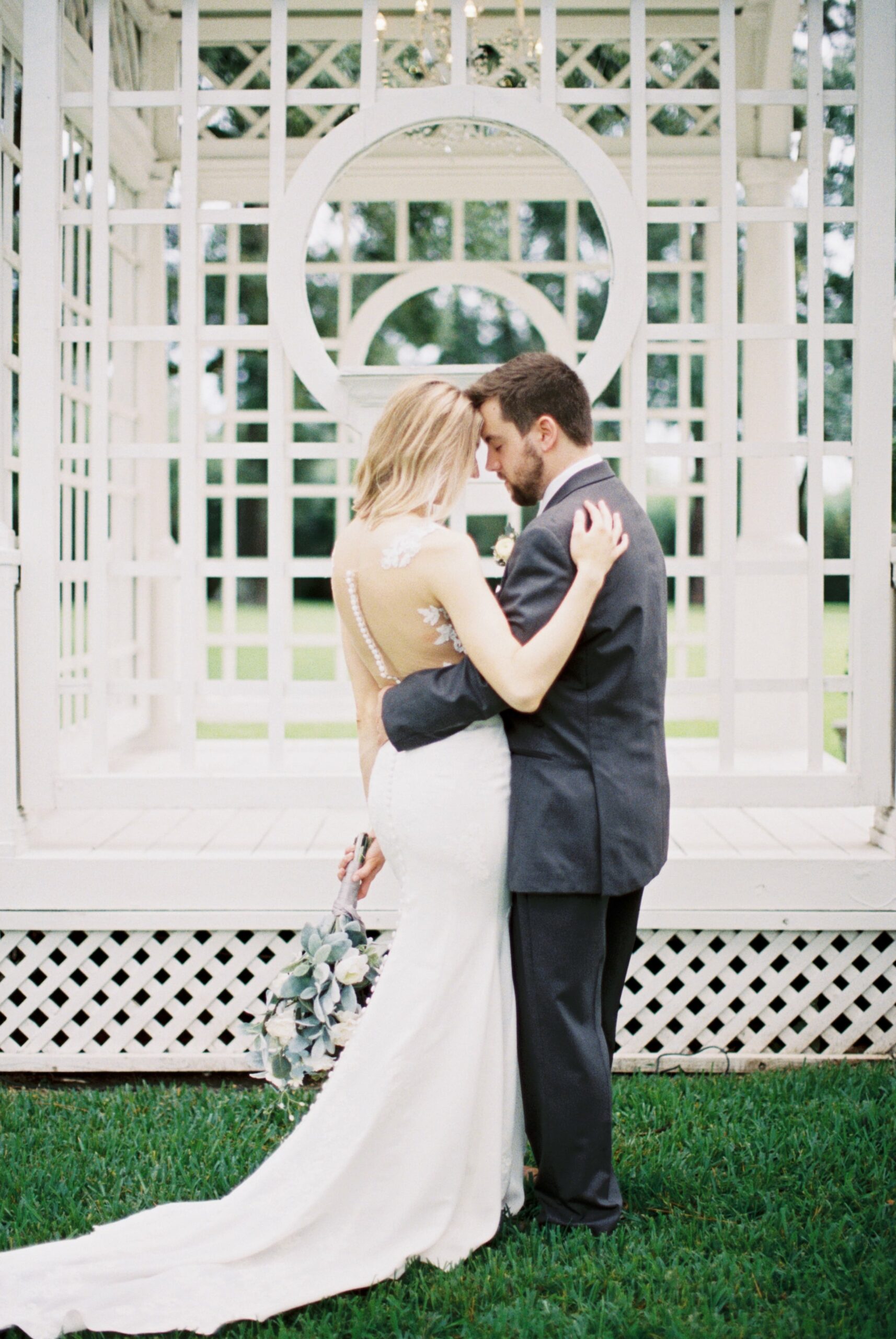 Morgan and Dylan | The Gardens at Madeley Manor